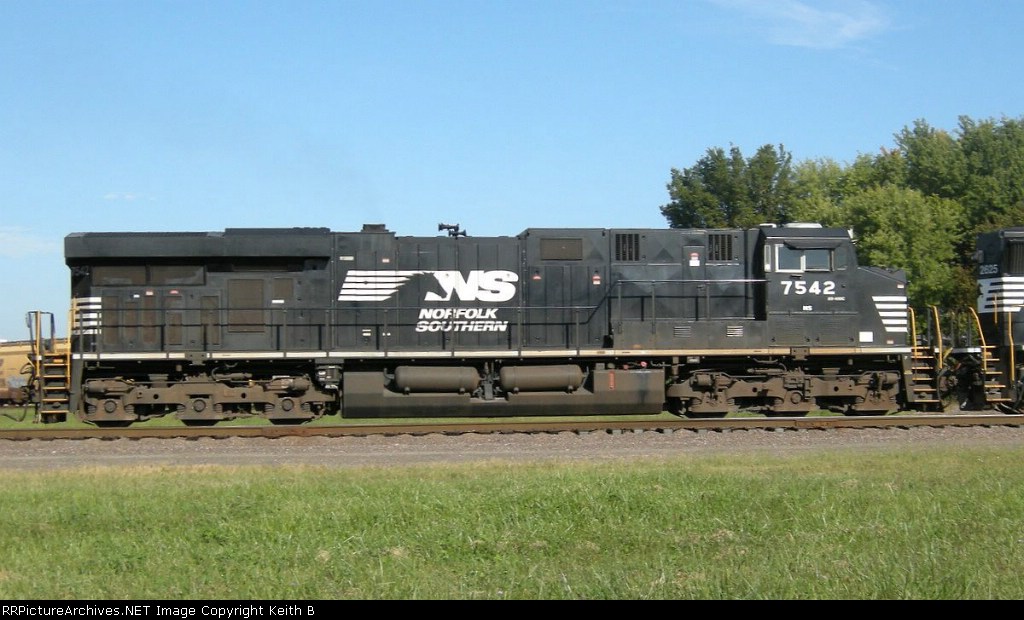 NS 7542